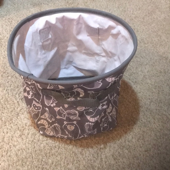 Accents | Thirtyone Kids Carry All Bucket | Poshmark